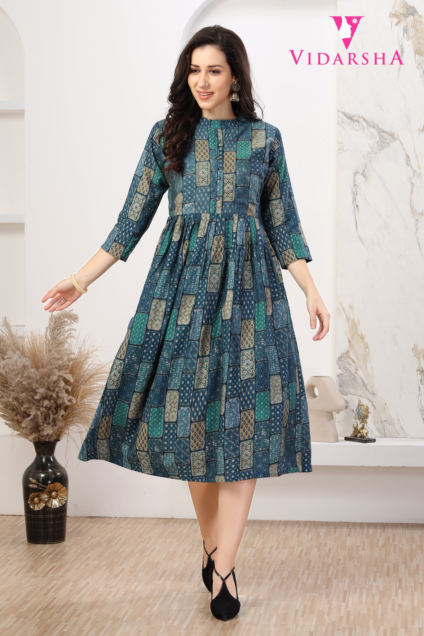 Model Chanderi Printed A-Line With Contemporary Design - Green 3500 ...
